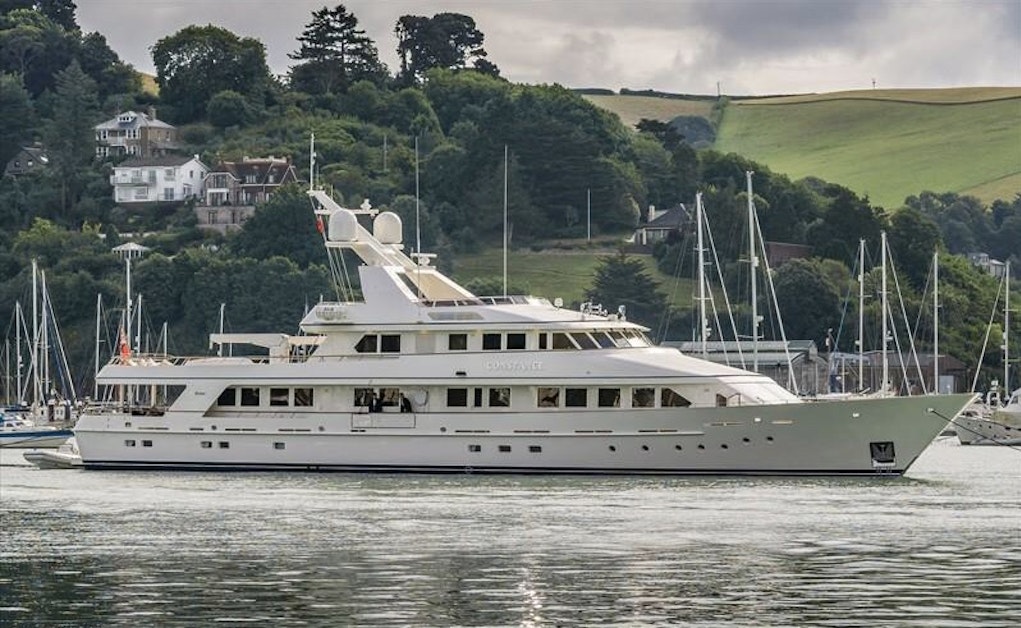 FEADSHIP CONSTANCE - Fairport Global